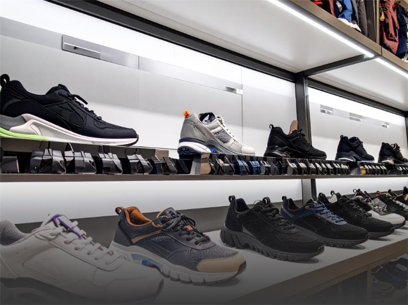 Empowering Global Inventory Operations with Accelerated Insights via ...